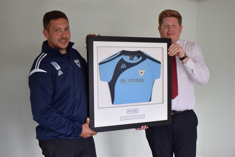 Devondale sponsors West Exe youth football team | The Exeter Daily