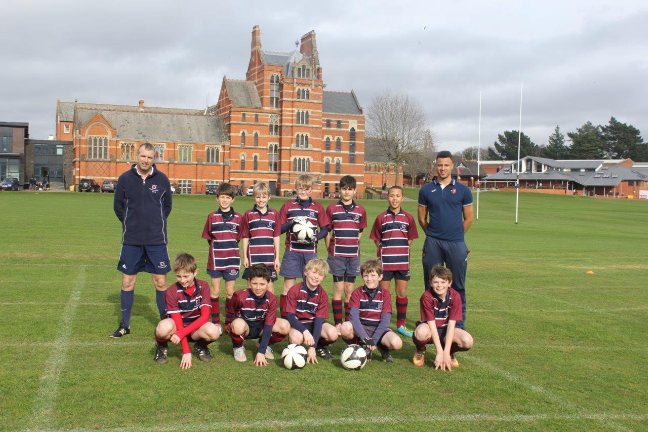 Exeter City coach kicks off training at Exeter School | The Exeter Daily