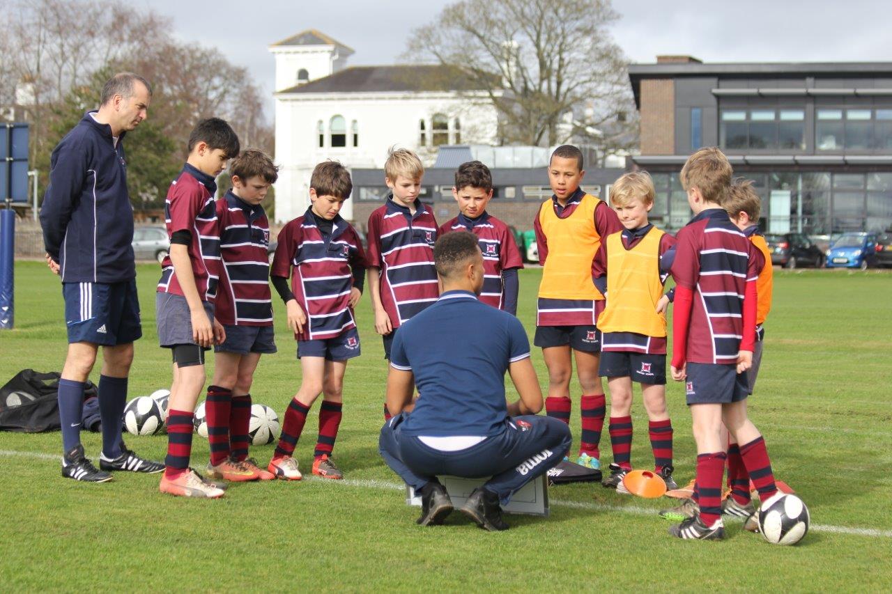 Exeter City coach kicks off training at Exeter School | The Exeter Daily