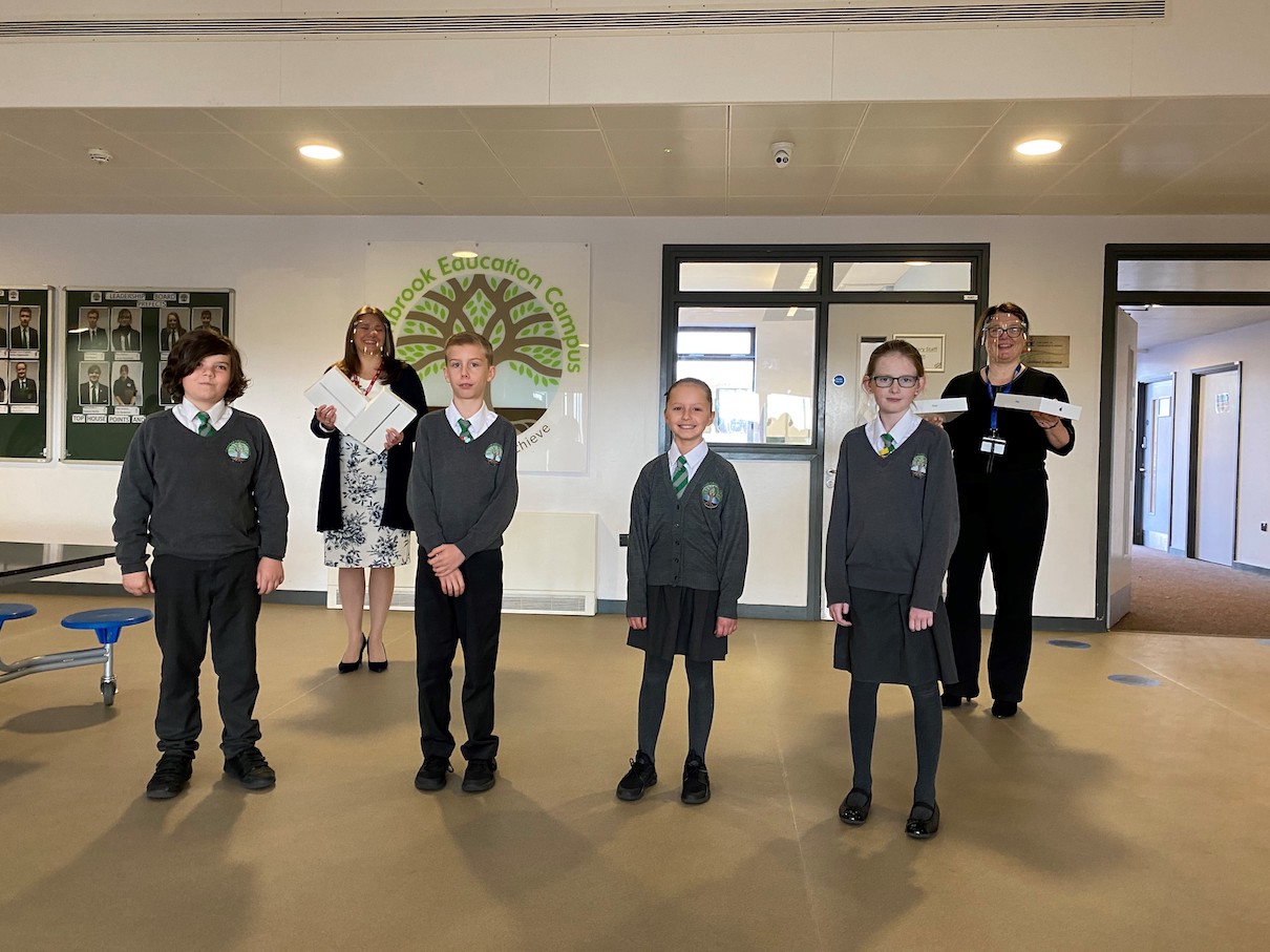 Community unites to support disadvantaged schoolchildren | The Exeter Daily