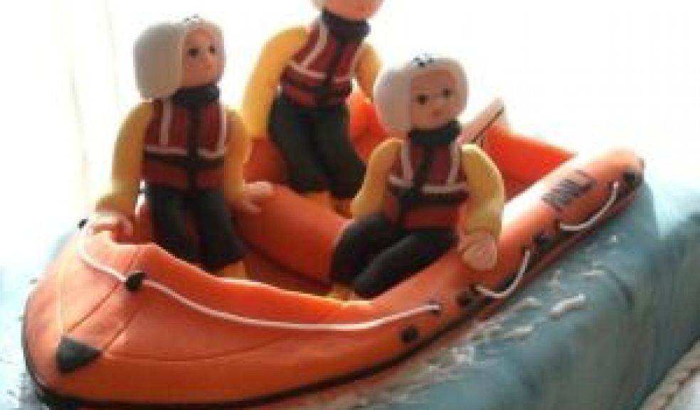 The great Exmouth RNLI lifeboat ‘cake bake’ | The Exeter Daily