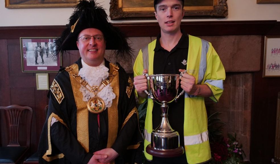 Exeter street sweeper honoured | The Exeter Daily
